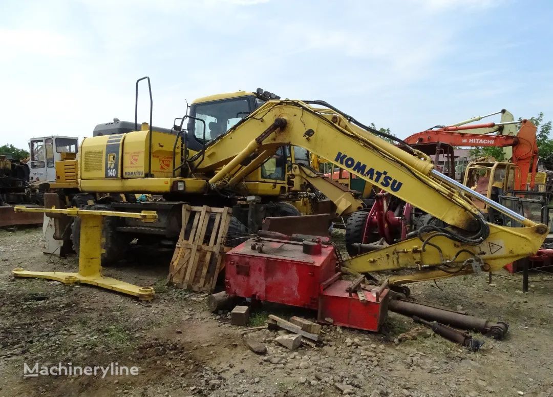 Komatsu bager točkaš po rezervnim delovima