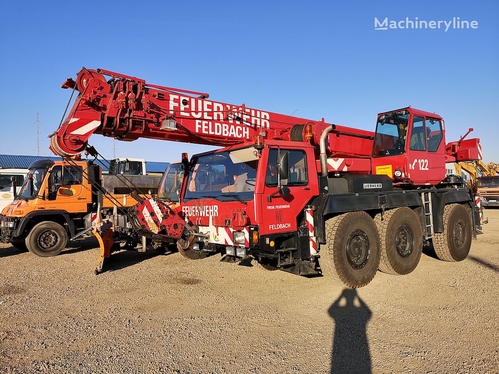 Liebherr LTM 1040 pokretna dizalica