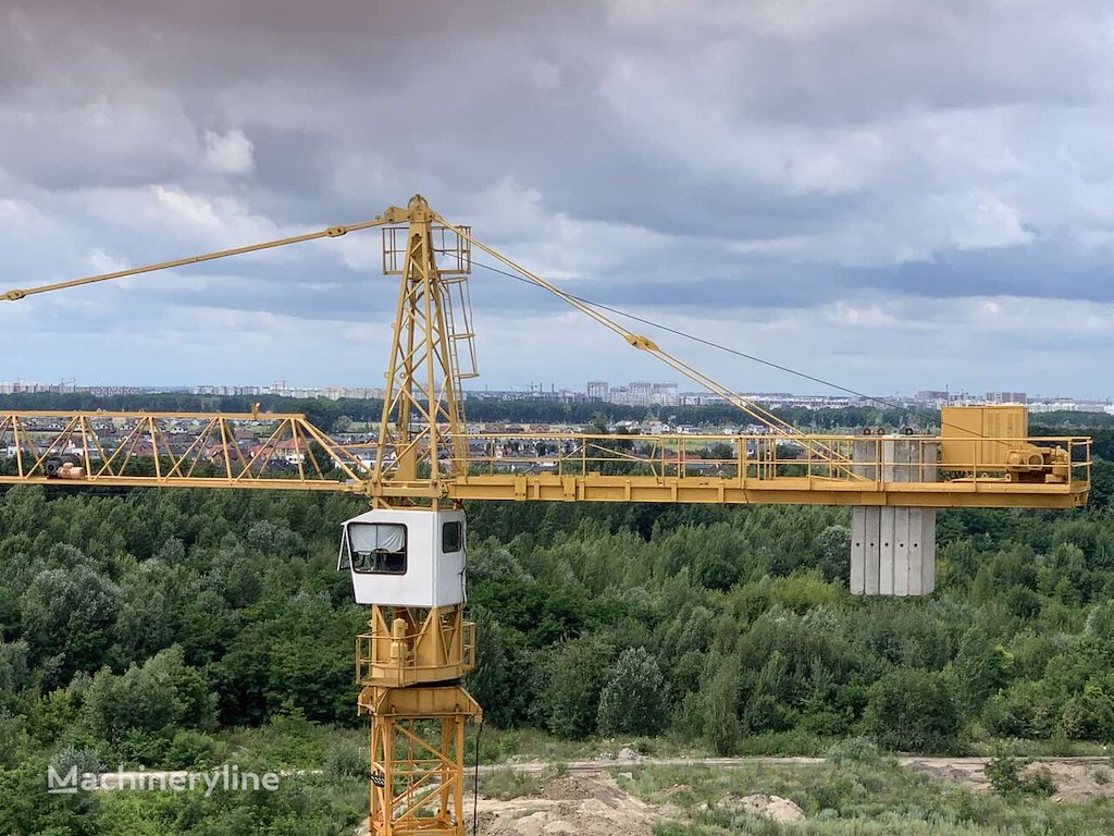 Liebherr 112 EC-H toranjska dizalica