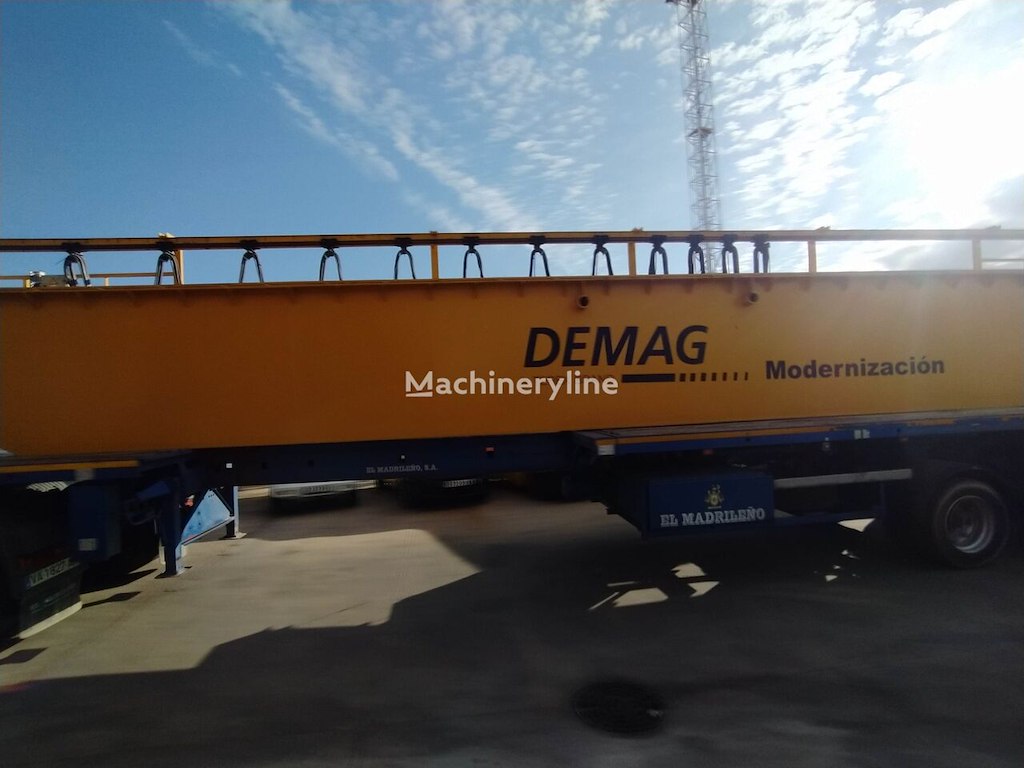 Demag portalni kran