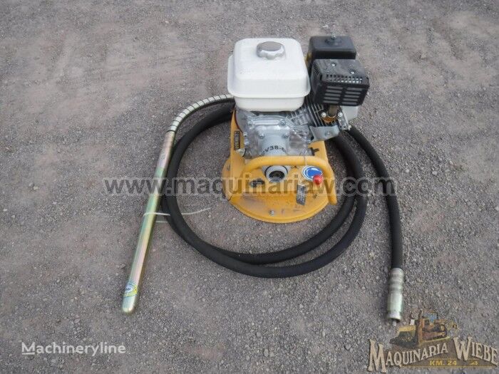 Honda CV386M vibrator za beton