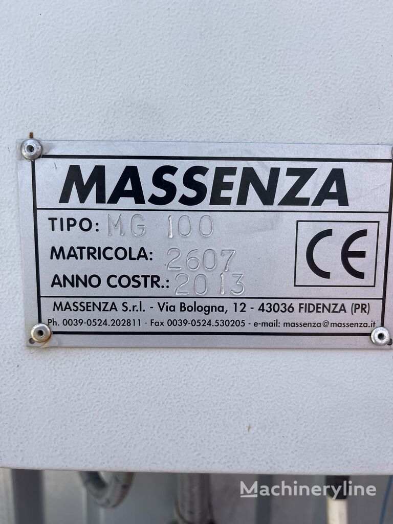 Novi Massenza MG 100 grejač asfalta