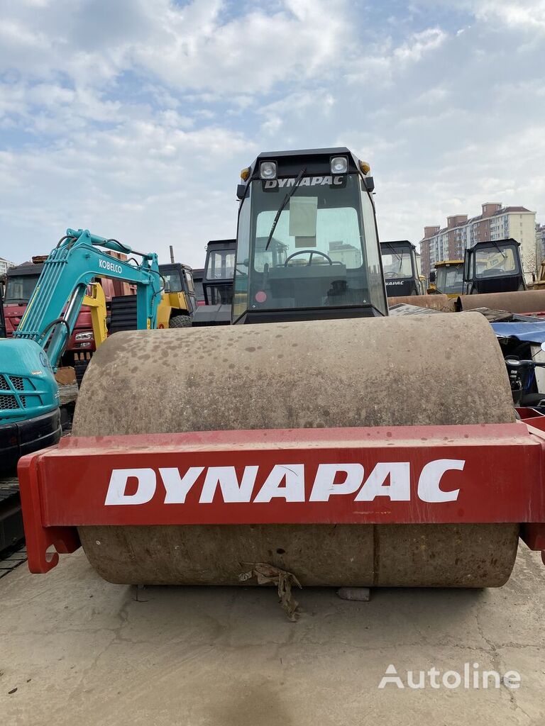 Dynapac CA301D kompaktor s jednim valjkom