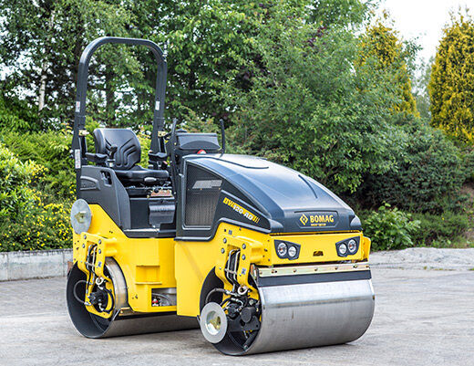 BOMAG BW120AD-5 valjak za asfalt