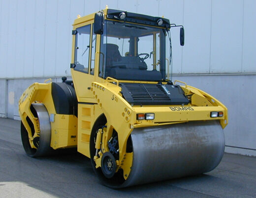 BOMAG BW203AD-4 valjak za asfalt