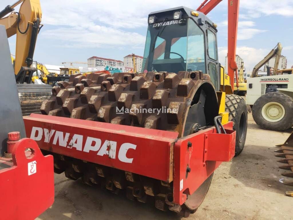 Dynapac CA 301 D mali valjak