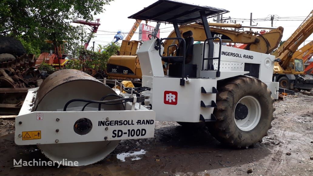 Ingersoll Rand SD100D kompaktor s jednim valjkom