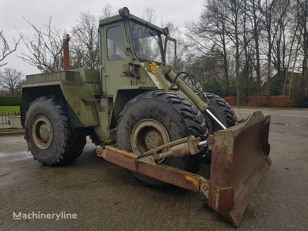 HANOMAG D18C 580 original hours ex dutch army buldožer