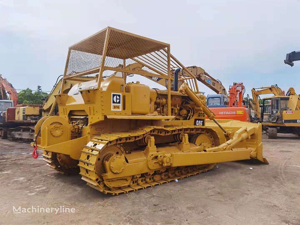 Caterpillar D7G buldožer