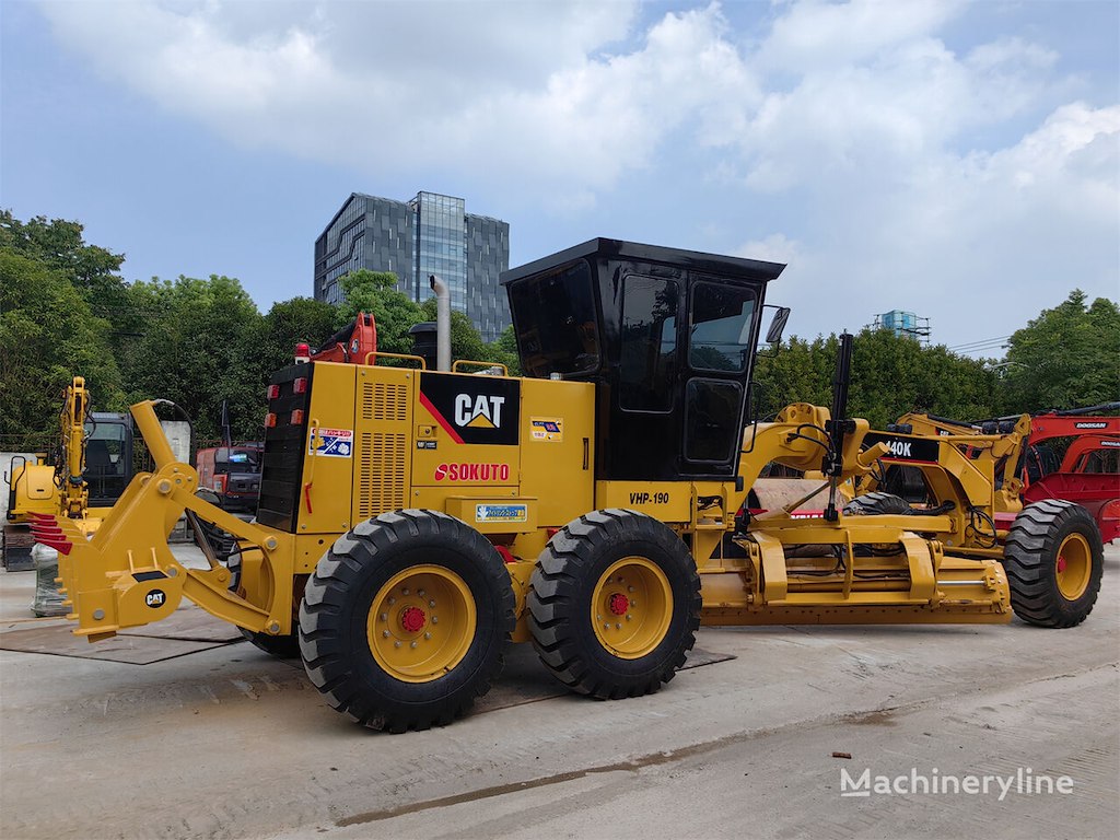 Caterpillar 140K grejder