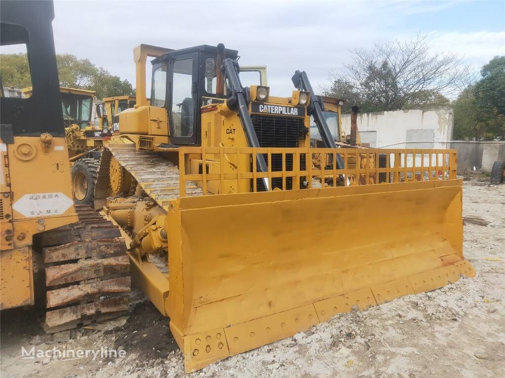 Caterpillar D 7 G buldožer