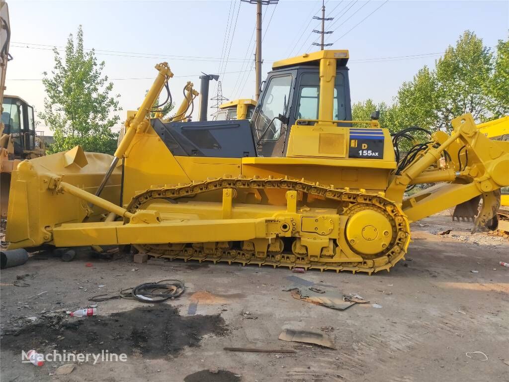 Komatsu D155AX-5 buldožer