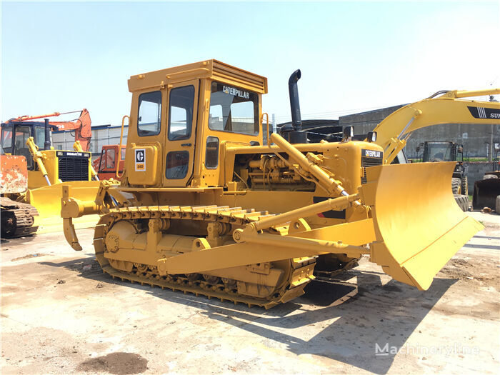 Caterpillar D6D buldožer