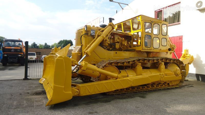 Caterpillar D9 G buldožer