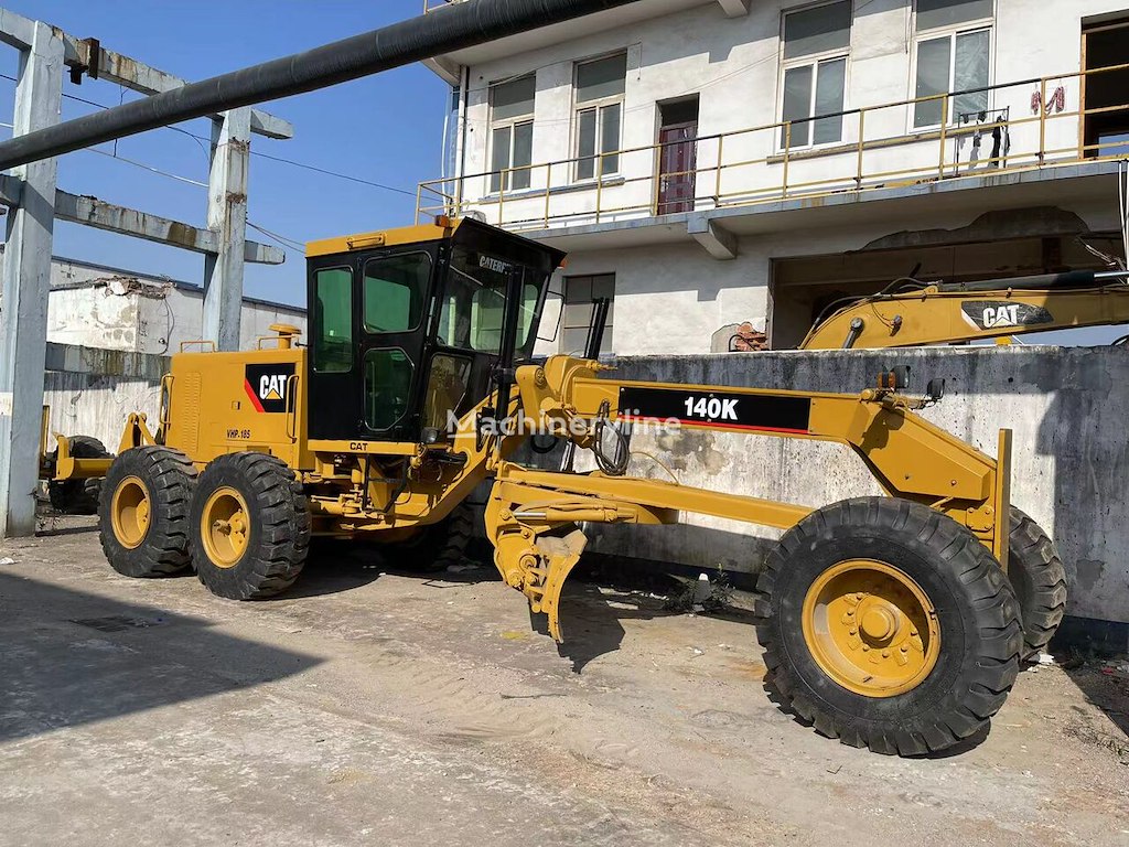 Caterpillar 140K grejder