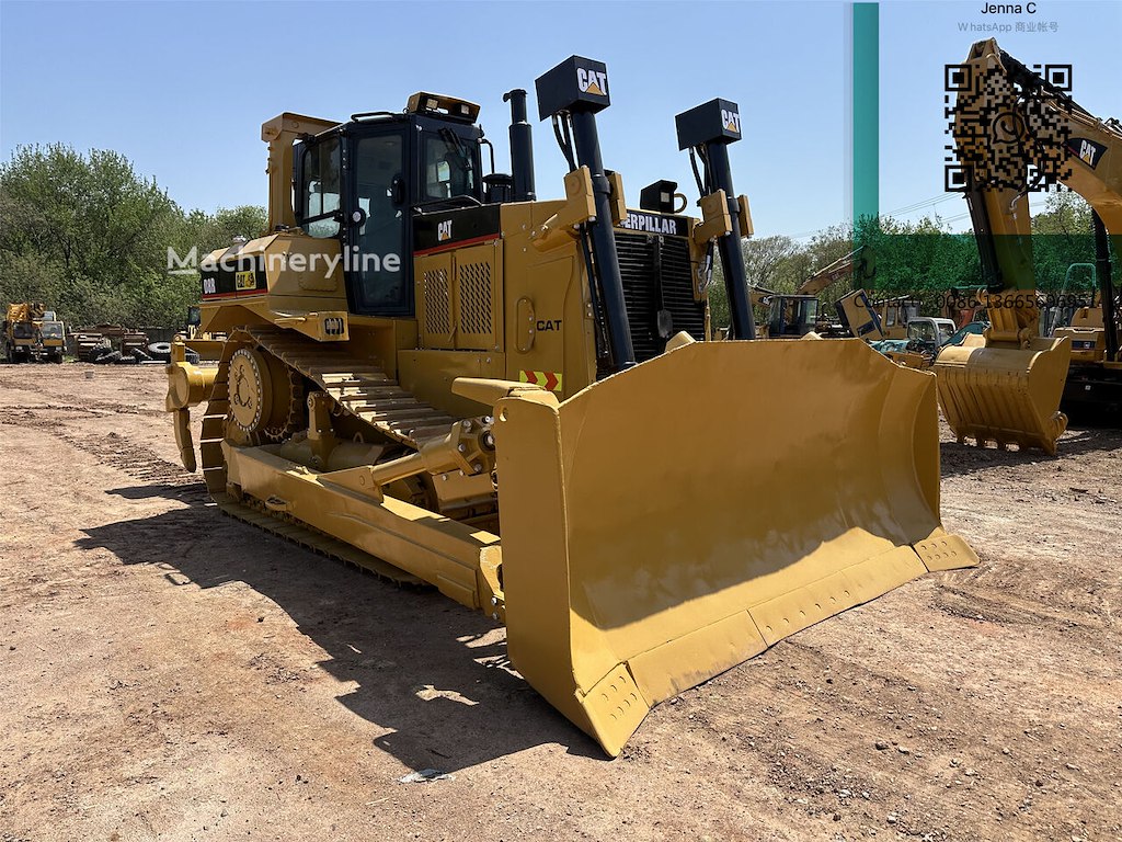 Caterpillar D8R buldožer