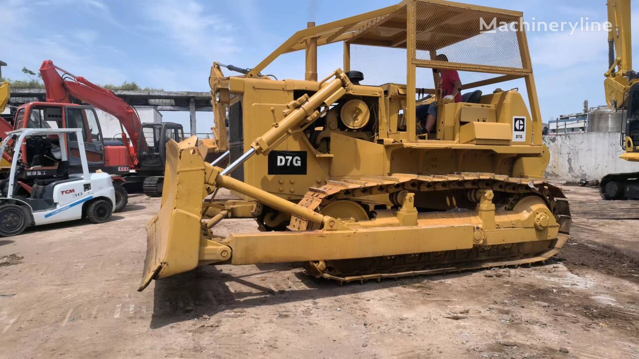 Caterpillar D7G buldožer