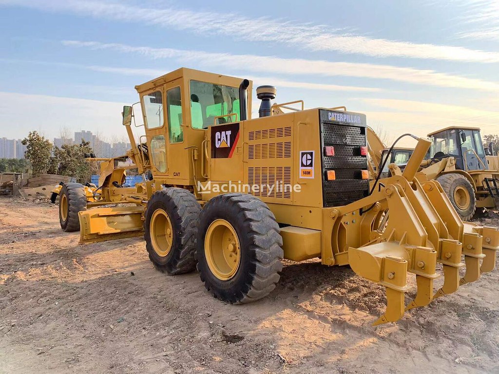 Caterpillar 140H grejder