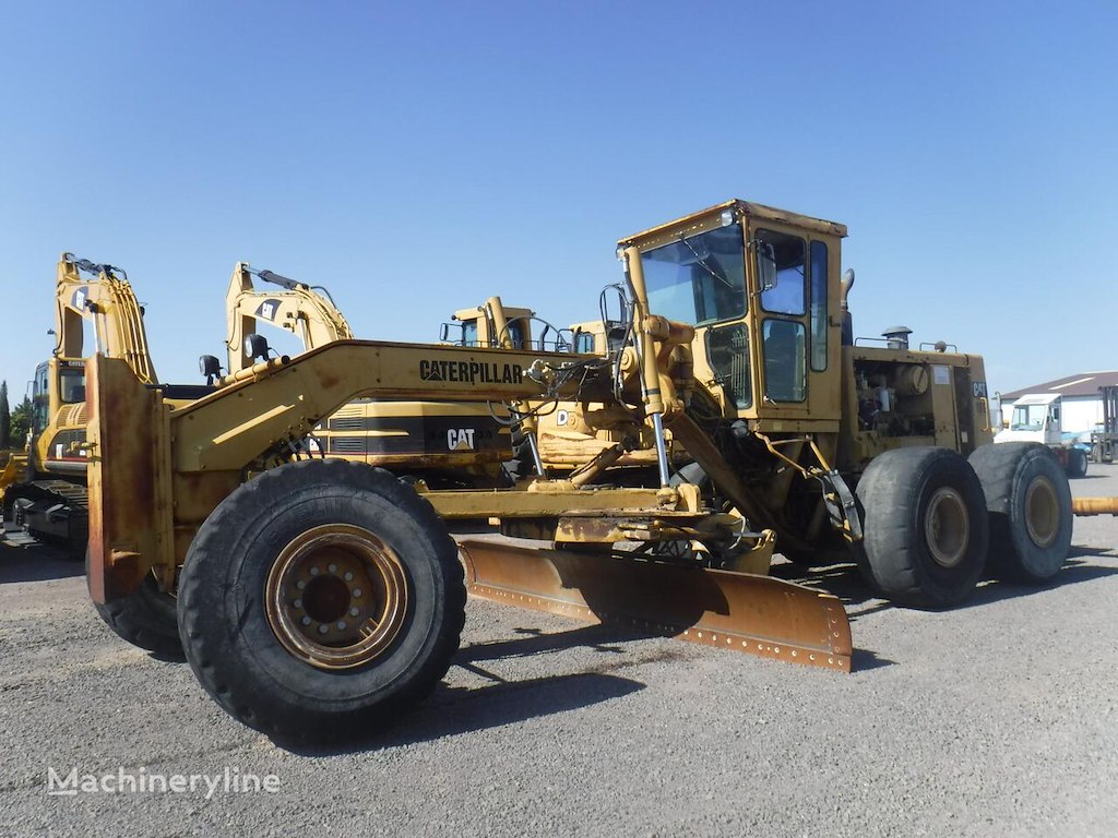 Caterpillar 16G grejder