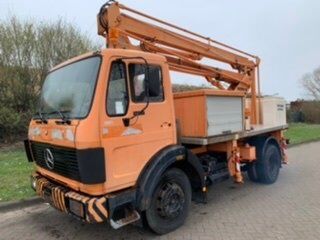 Mercedes-Benz 1017 Sky lift auto dizalica s korpom