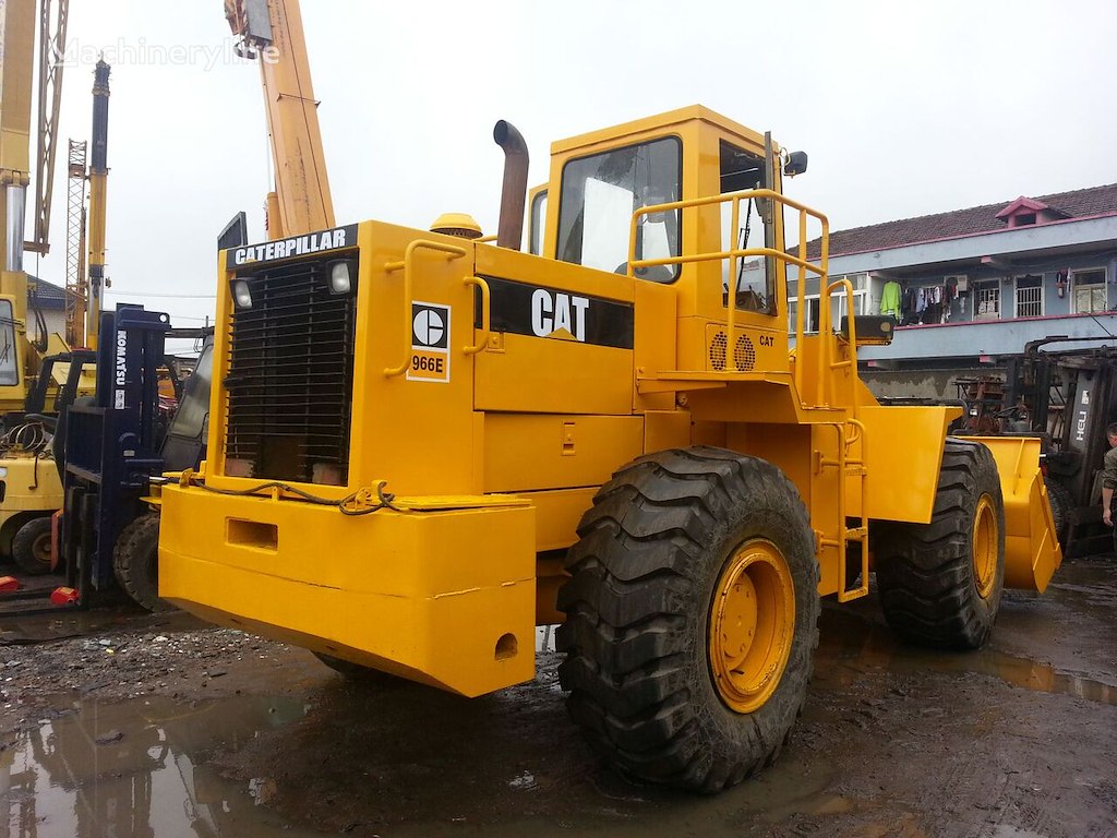 Caterpillar 966E prednji utovarivač