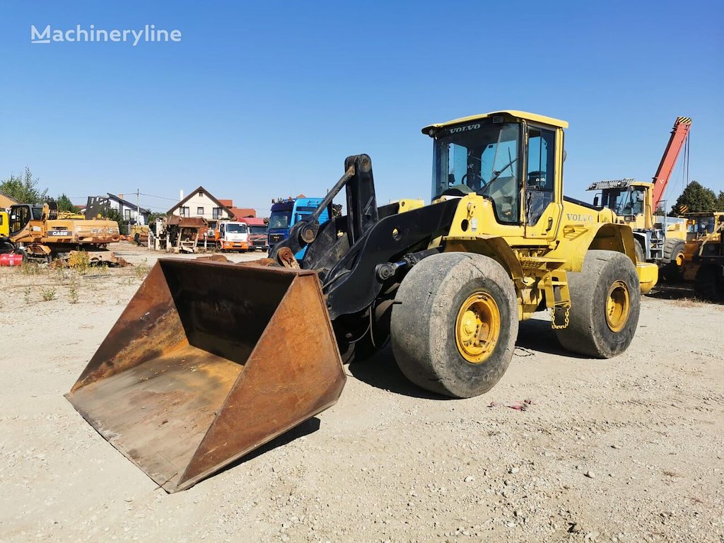 Volvo L110F prednji utovarivač