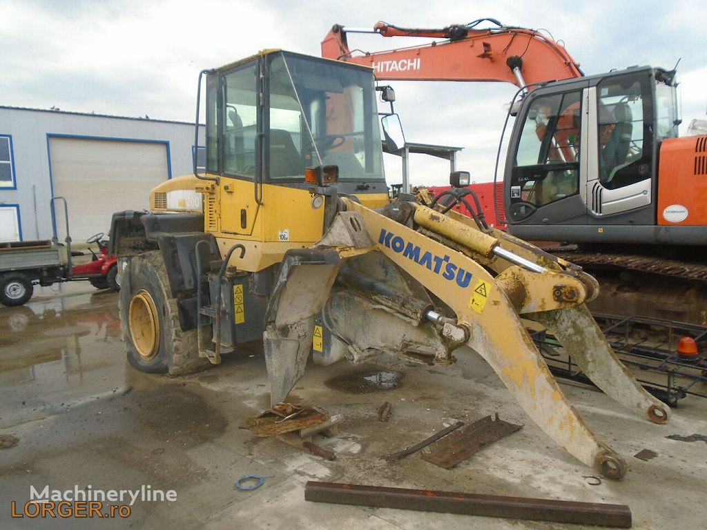 Komatsu WA200-5H prednji utovarivač