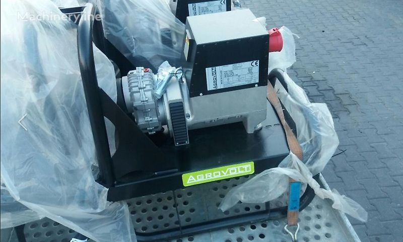Fogo Stromgenerator/ Agregat prądotwórczy AV 18* Agrovolt drugi generator