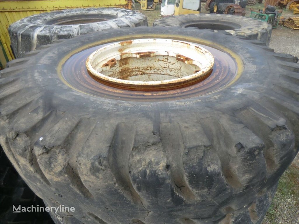 USED tires 21.00-33 with rim gp guma za grejdere