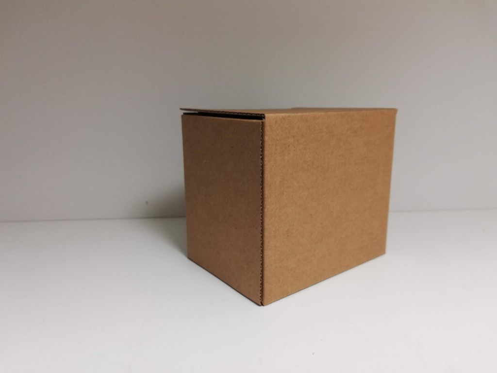Samosklopiva poklon kutija za šolju kraft bez prozora
