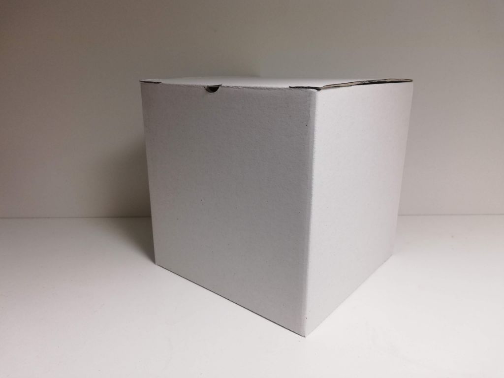Samosklopiva kutija 15x15x15cm bela