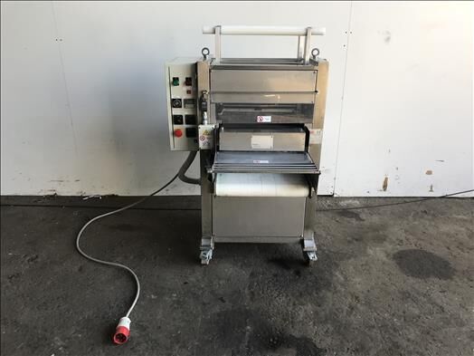 Panaroma AT400 Pasta stacking and cutting machine laminator za testo