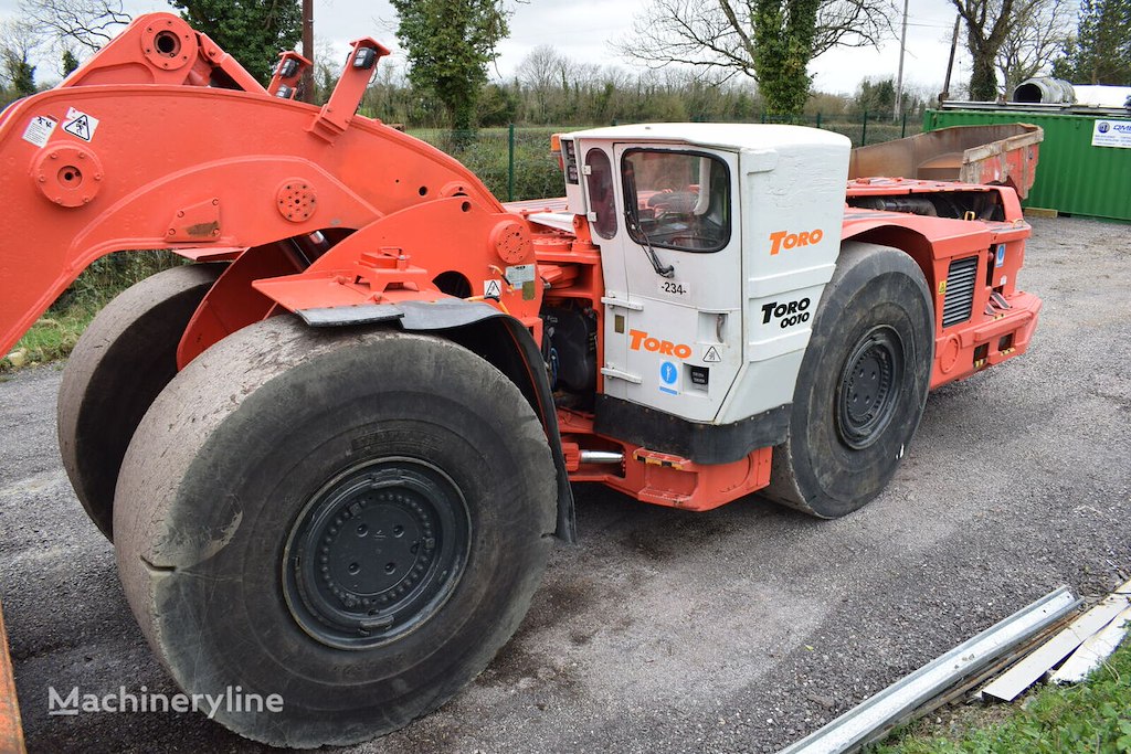 Sandvik Toro T 0010 17 ton 8 yard LHD Scooptram podzemni rudarski utovarivač