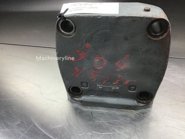 Liebherr Connecting Plate 9072026 vakum pumpa za Liebherr R944/R954B/R954C/R960/R964B/R964C/R964 /R966/R974/R974B bagera