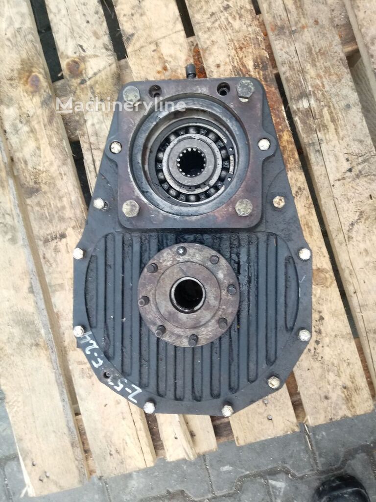 Teeth- 52/17 Cutters- 24/16 Dana er 800-82 Gearbox Getriebe za prednjeg utovarivača