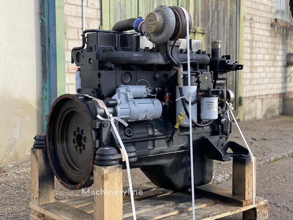 Komatsu SAAD114E-1 (RESTAURUOTAS) 21303471 motor za Komatsu bagera