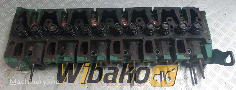 Volvo TAD650 04515636 glava cilindra za bagera