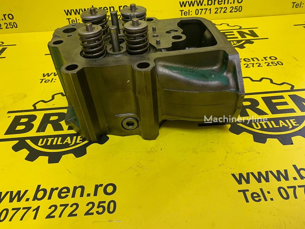 Volvo VOE-1556599 glava cilindra za Volvo L330C bagera