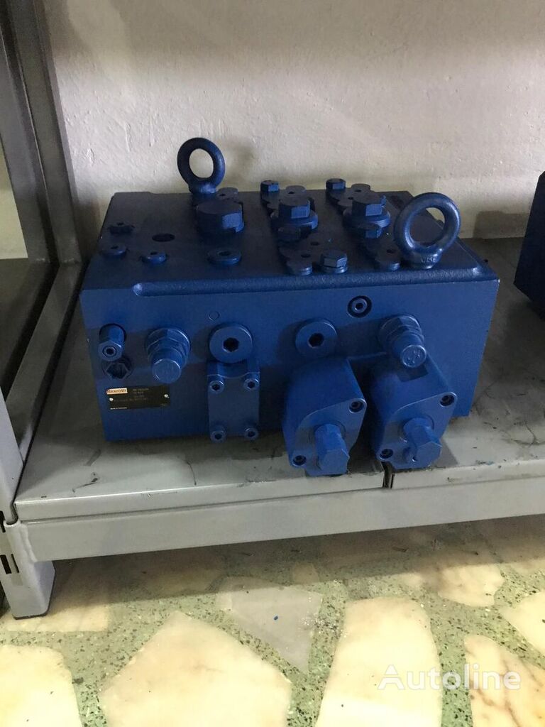 Rexroth M7-6163-30/3M7-22H R901356810 hidraulični razvodnik za Soilmec bušaćeg postrojenja