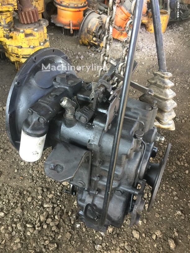 USED FERMEC 960 965 CASE 595 BACKHOE LOADER TRANSMISSION POWESHI menjač za Fermec 960 / 965 bagera-utovarivača