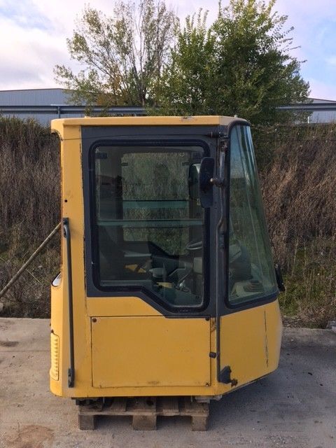 Komatsu CABINA kabina za Komatsu WA270-3 bagera