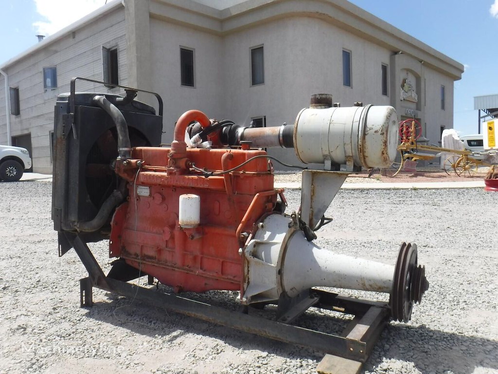 ALLIS CHALMERS 2900 motor