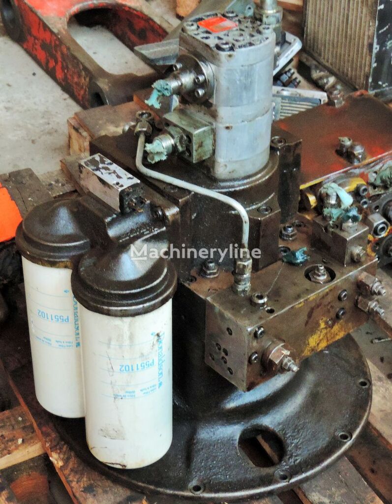 Case POCLAIN 81P HYDROMATIK hidraulična pumpa za Case 81 P POCLAIN CASE 81P bagera