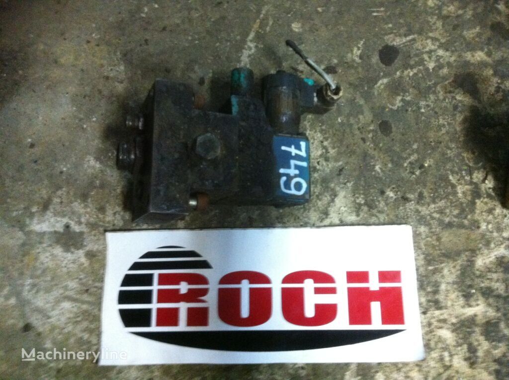 Bosch 1sek 0810020401 042 081WV04P1N13 hidraulični razvodnik za bagera