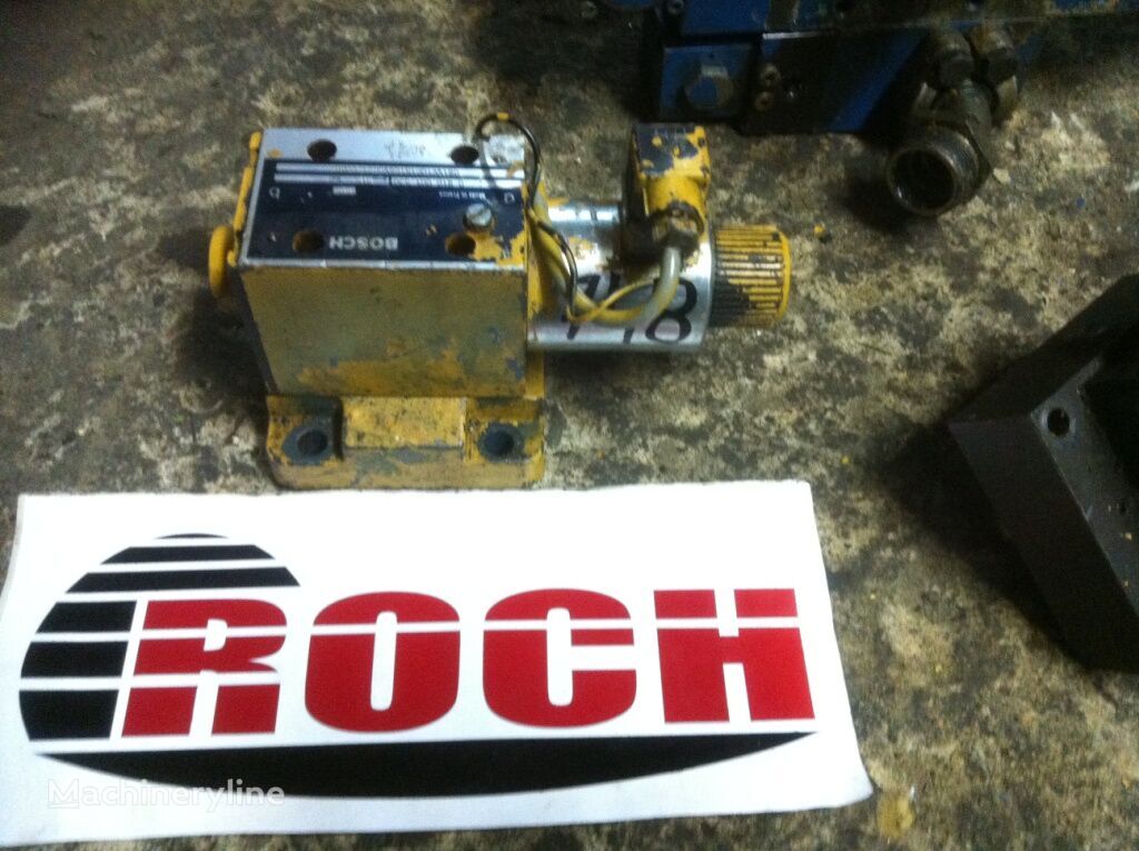 Bosch Rozdzielacz 1sek 0810001530 169B 081WV10P1N1 hidraulični razvodnik za bagera