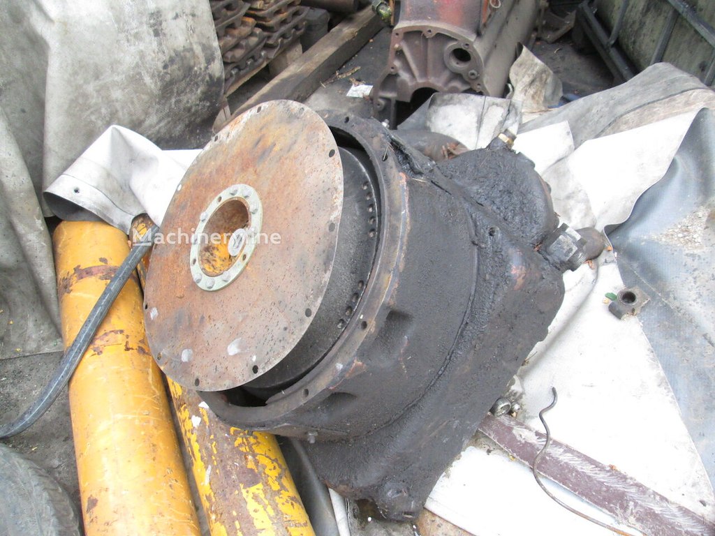 (Torque converter ) drugi rezervni deo transmisije za HANOMAG 77 prednjeg utovarivača