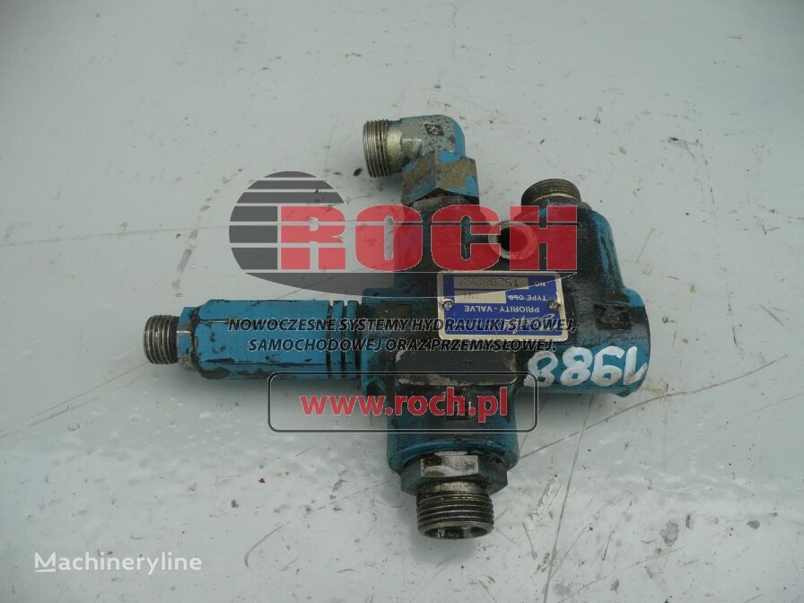 Danfoss OLS80 152B8262 hidraulični razvodnik za Fuchs MHL 331 bagera