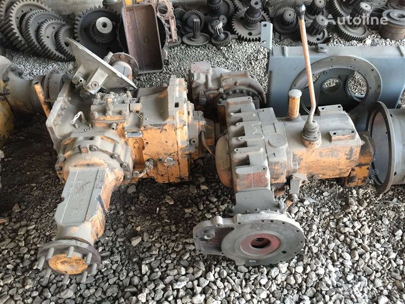 USED CASE 580K 580SK BACKHOE LOADER TRANSMISSION AXLE PARTS GEAR menjač za Case 580 K / 580 SK bagera-utovarivača