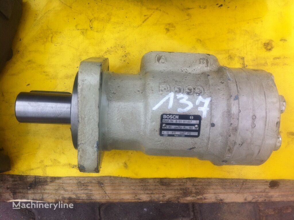 Bosch B 511911607 hidraulični motor za bagera