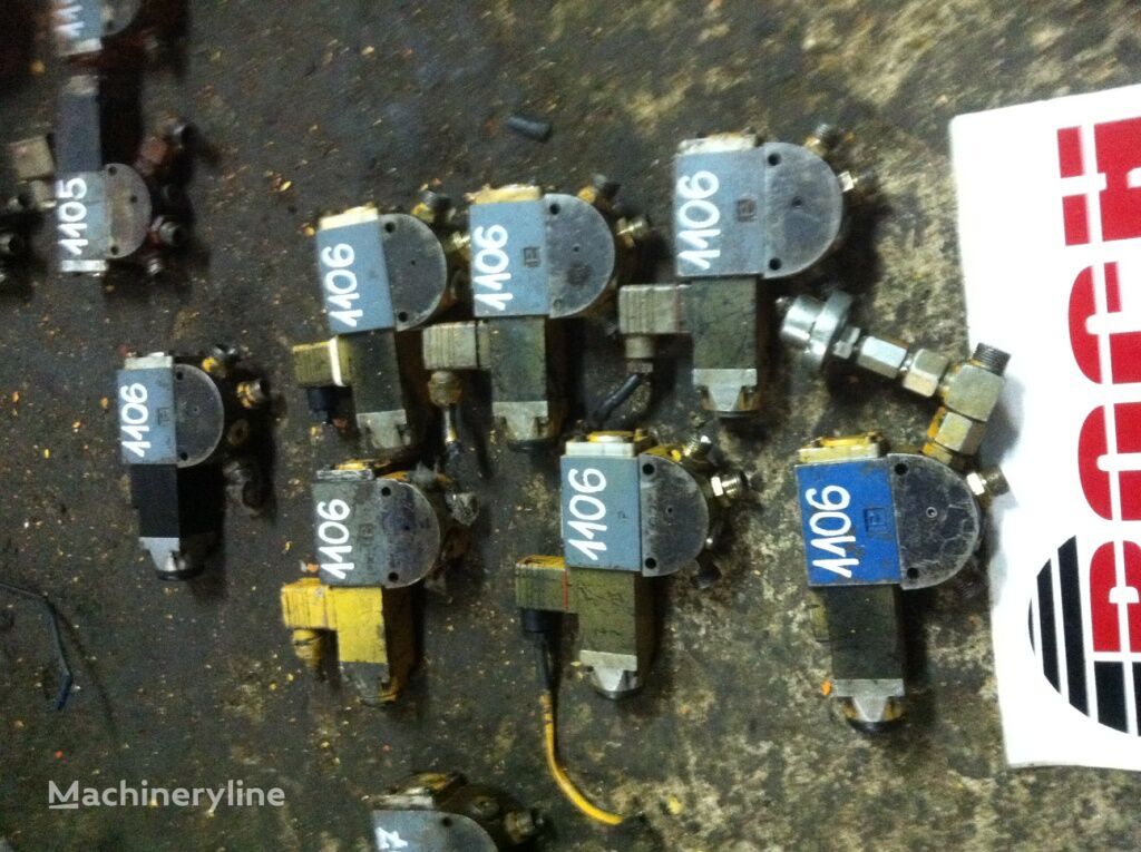 REXROTH 1sek 4WE6D52/AG24NZ4 443143/3 hidraulični razvodnik za bagera